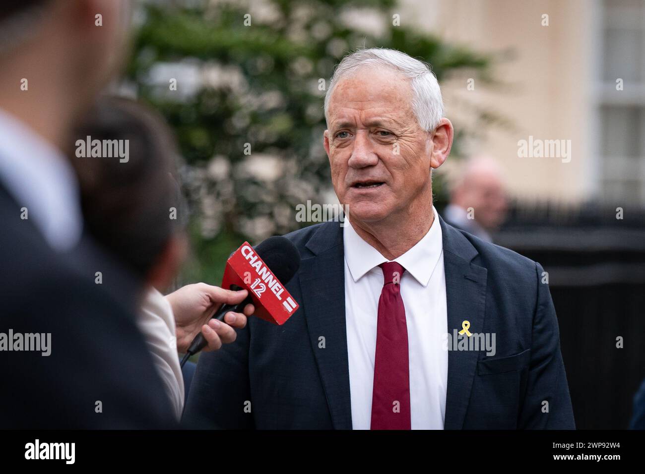 Benny Gantz, a retired general and a member of Israel's war cabinet ...