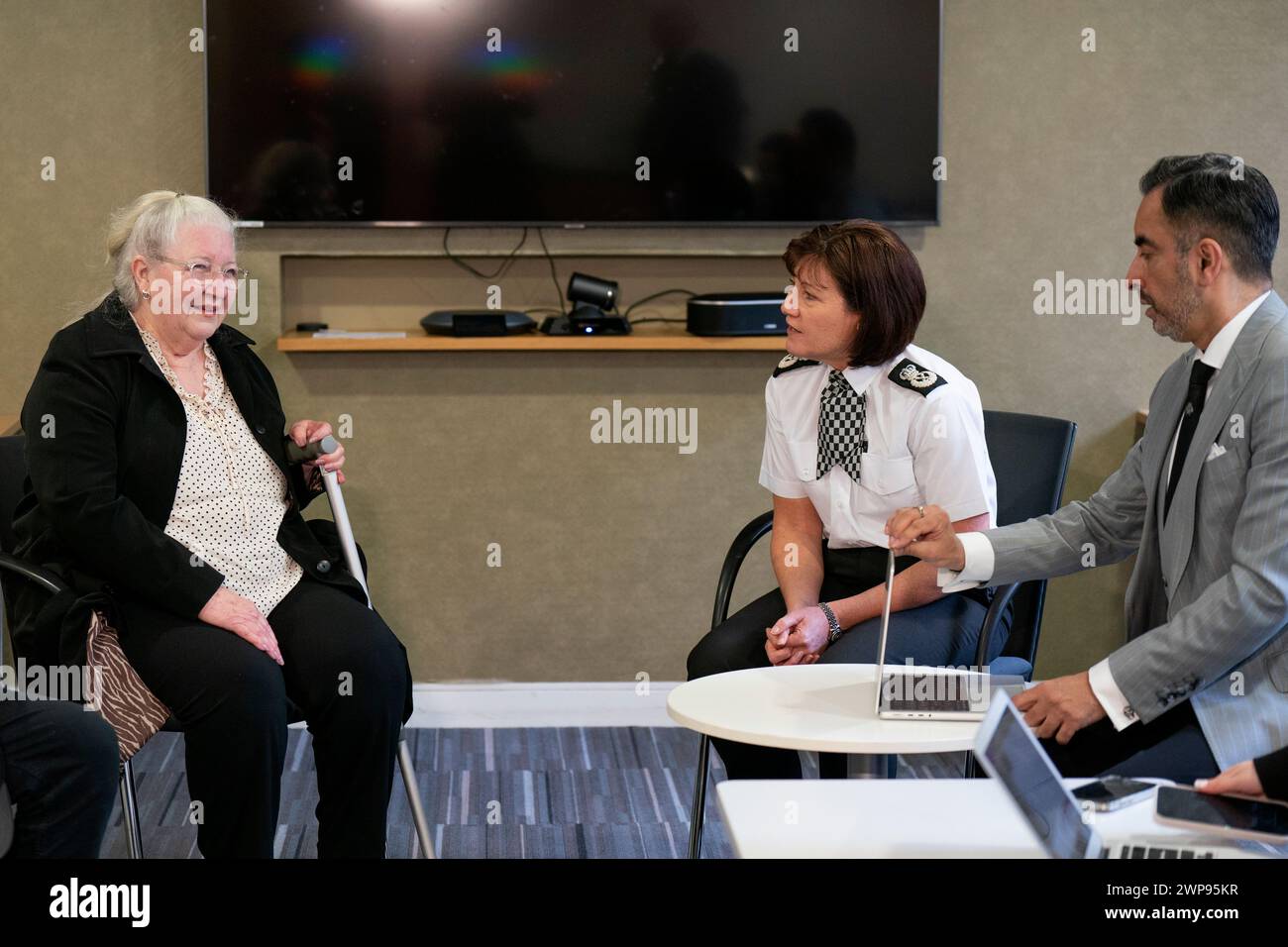 Jo farrell hi-res stock photography and images - Alamy