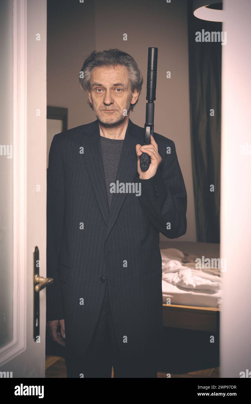 Gang shooting arrest hi-res stock photography and images - Alamy