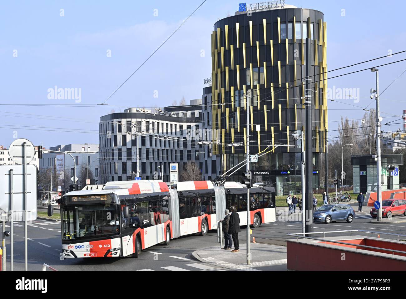 Start of operation on trolleybus line No. 59 from Nadrazi Veleslavin to ...