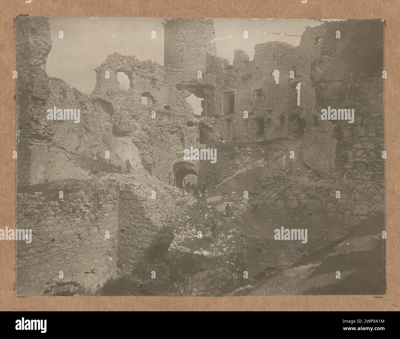 Castlearea hi-res stock photography and images - Alamy