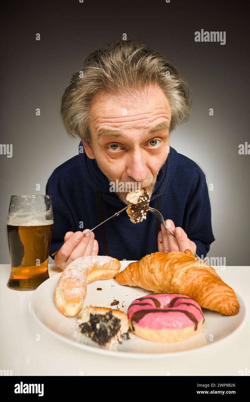 Man cakes table cake hi-res stock photography and images - Alamy