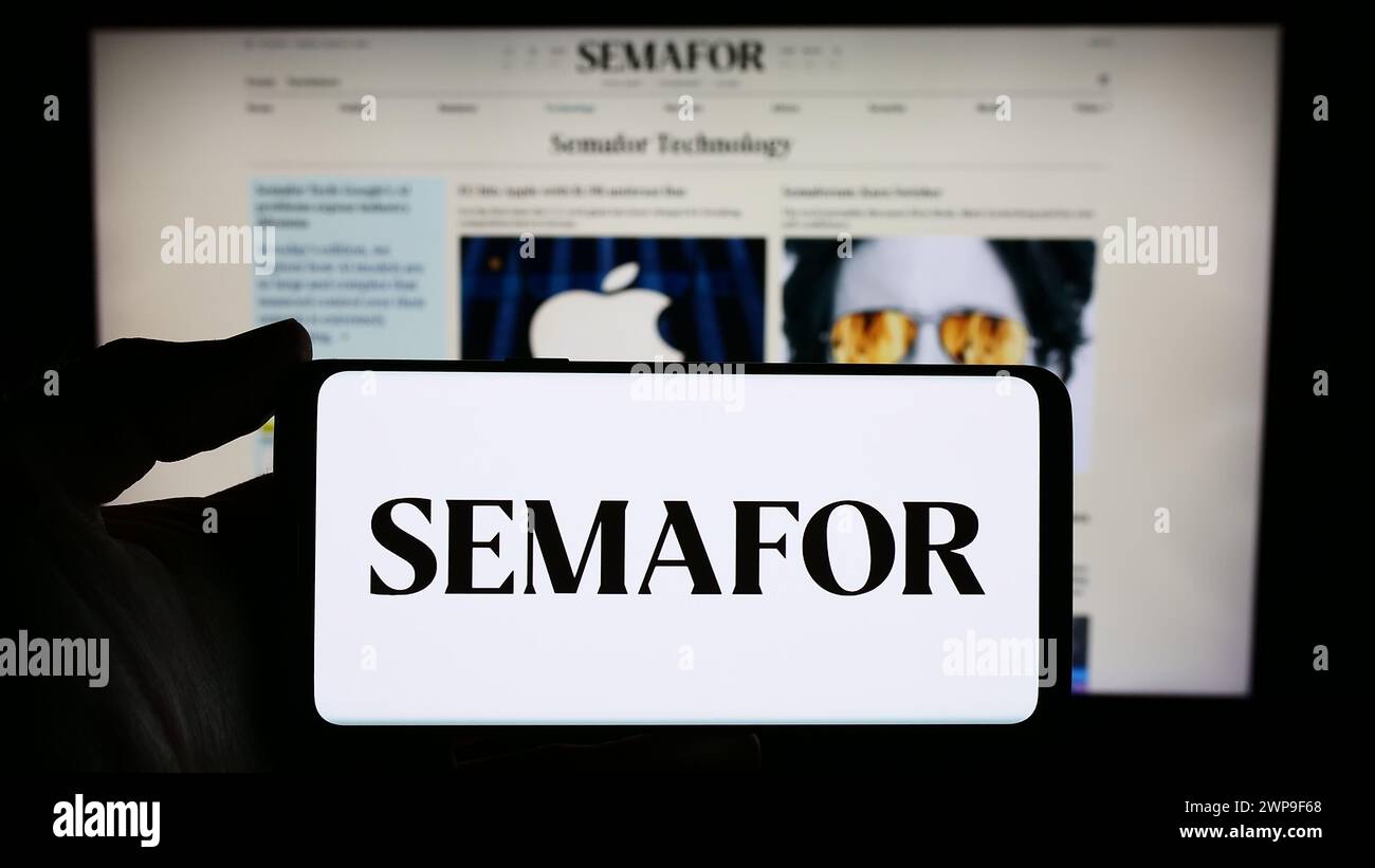Semafor logo hi-res stock photography and images - Alamy