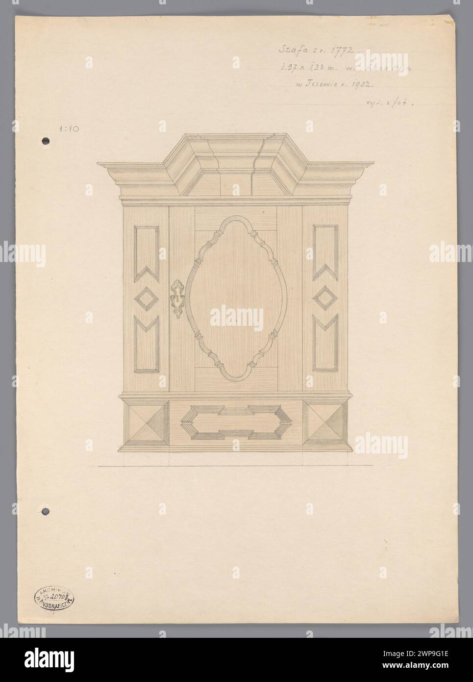 Photograph of a 1772 wardrobe from Anna Hein’s collection in Volat ...