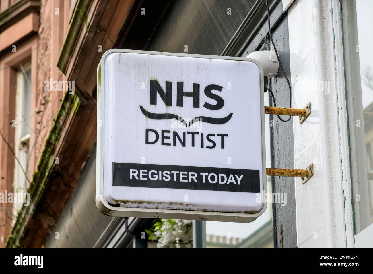 Nhs dentist scotland hi-res stock photography and images - Alamy