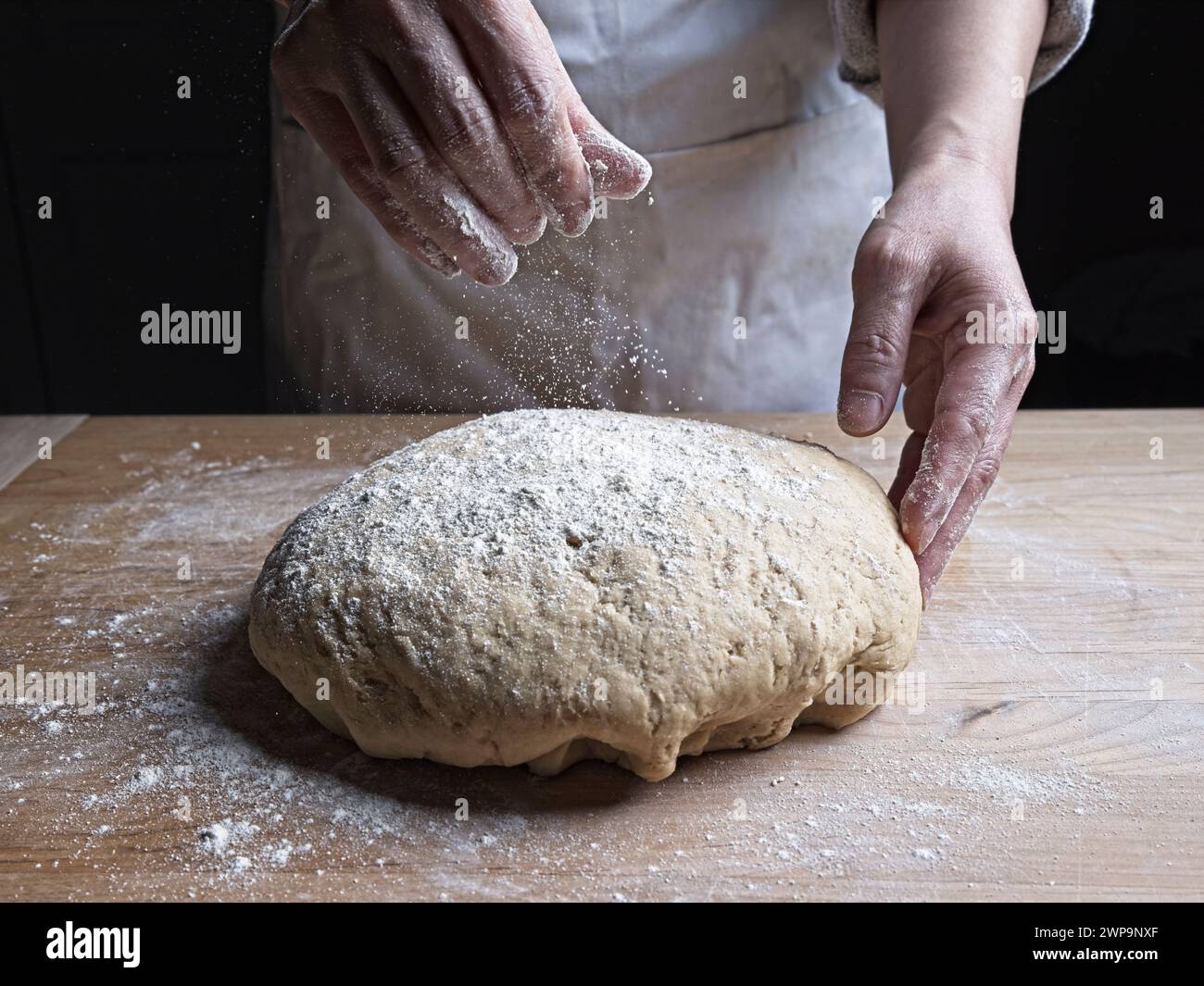 Throwing flour studio hi-res stock photography and images - Alamy