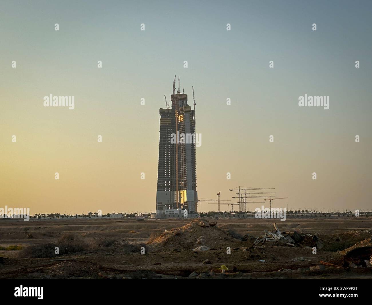 Jeddah tower construction 2024 hi-res stock photography and images - Alamy