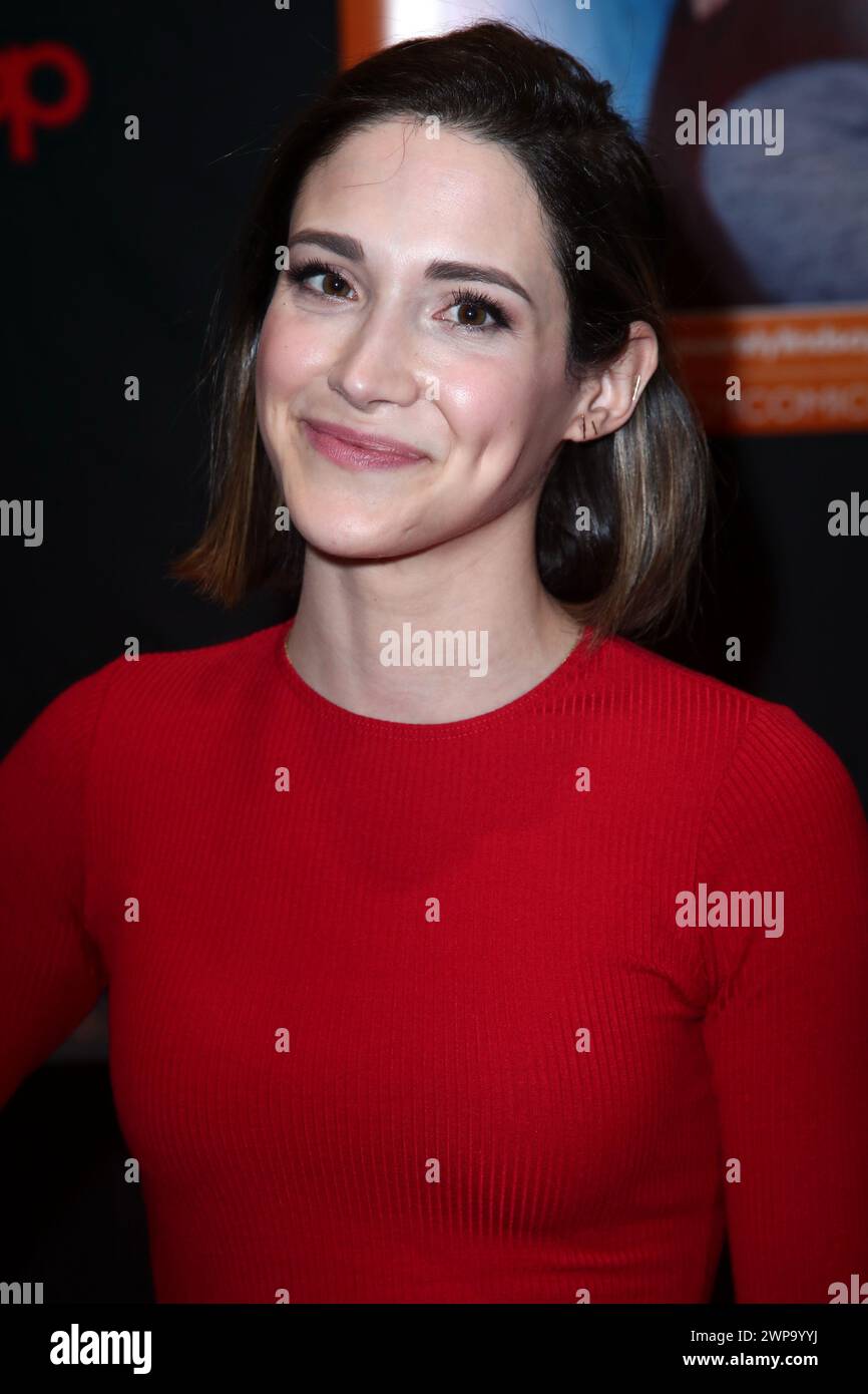 Nagisa shiota in assassination classroom hi-res stock photography and ...