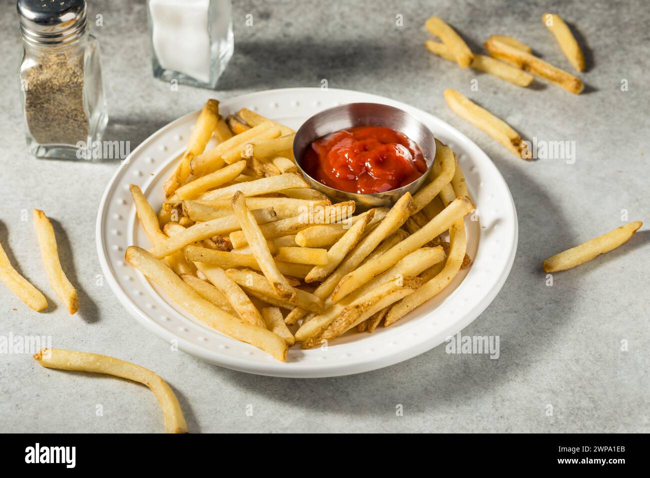 Crispy Fried French Fries with Sea Salt Stock Photo - Alamy