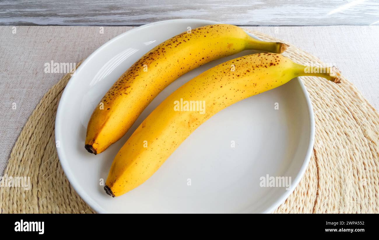 Still life horizontal image hi-res stock photography and images - Alamy