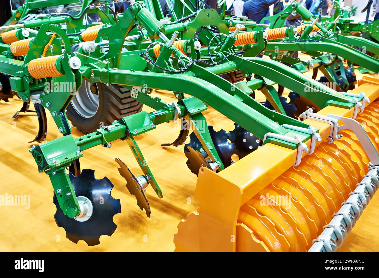 Compact disc harrow hi-res stock photography and images - Alamy