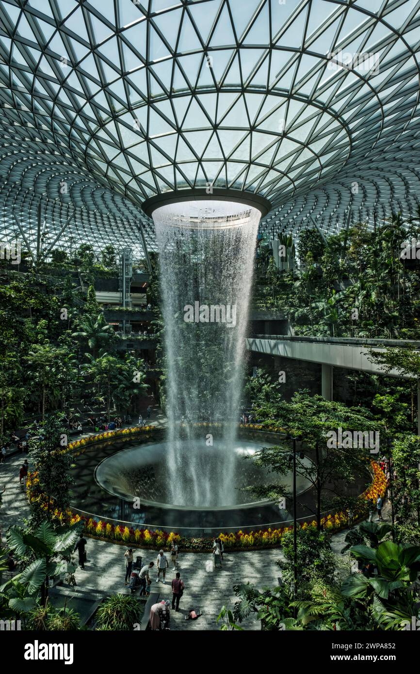 The Rain Vortex, Indoor Waterfall at Jewel Changi airport, Singapore ...