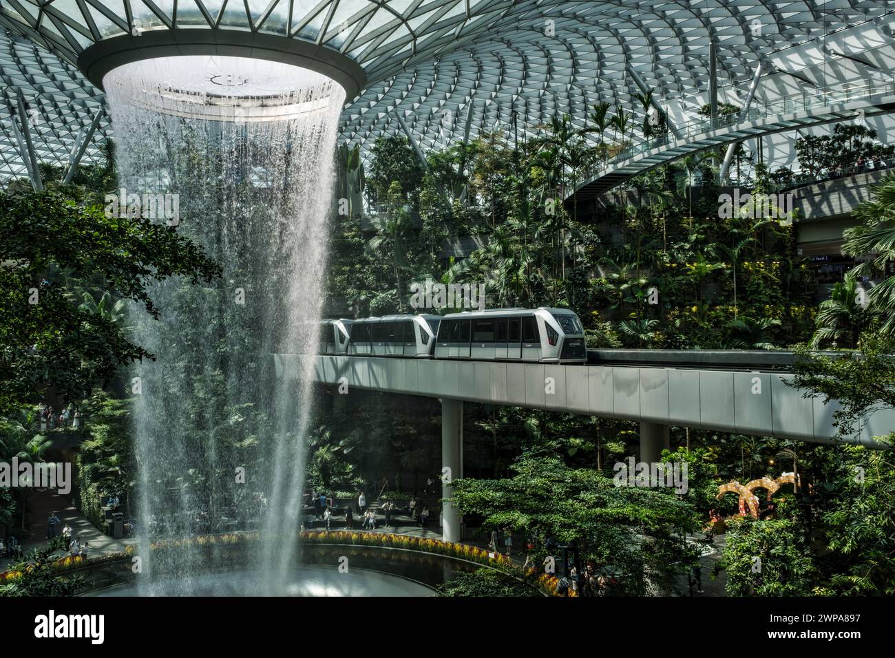 The Rain Vortex, Indoor Waterfall at Jewel Changi airport, Singapore ...