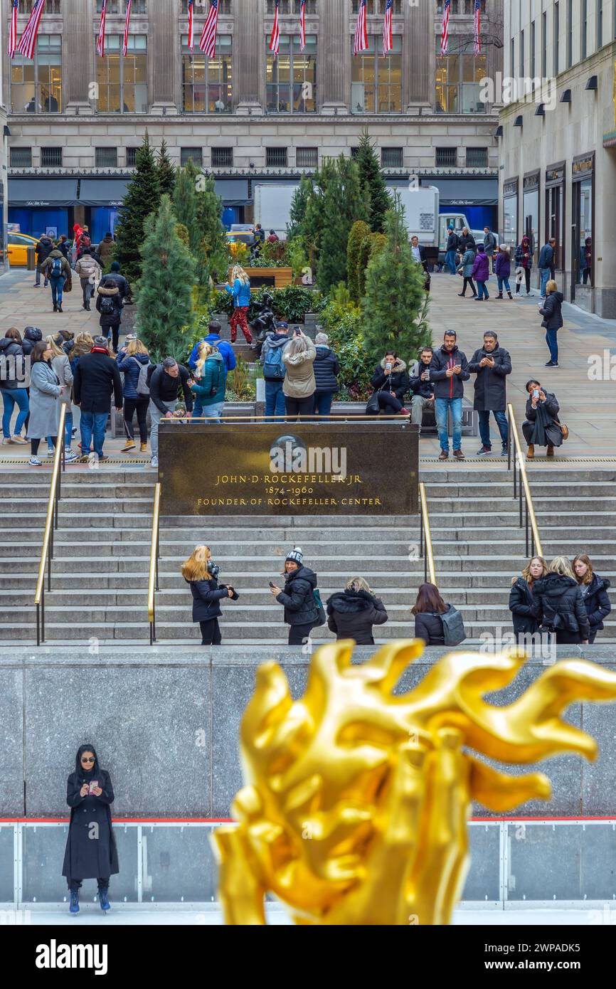 Descriptive memorial plaque hi-res stock photography and images - Alamy