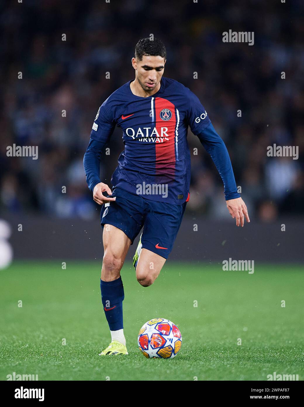 Achraf Hakimi of Paris Saint-Germain with the ball during the UEFA ...