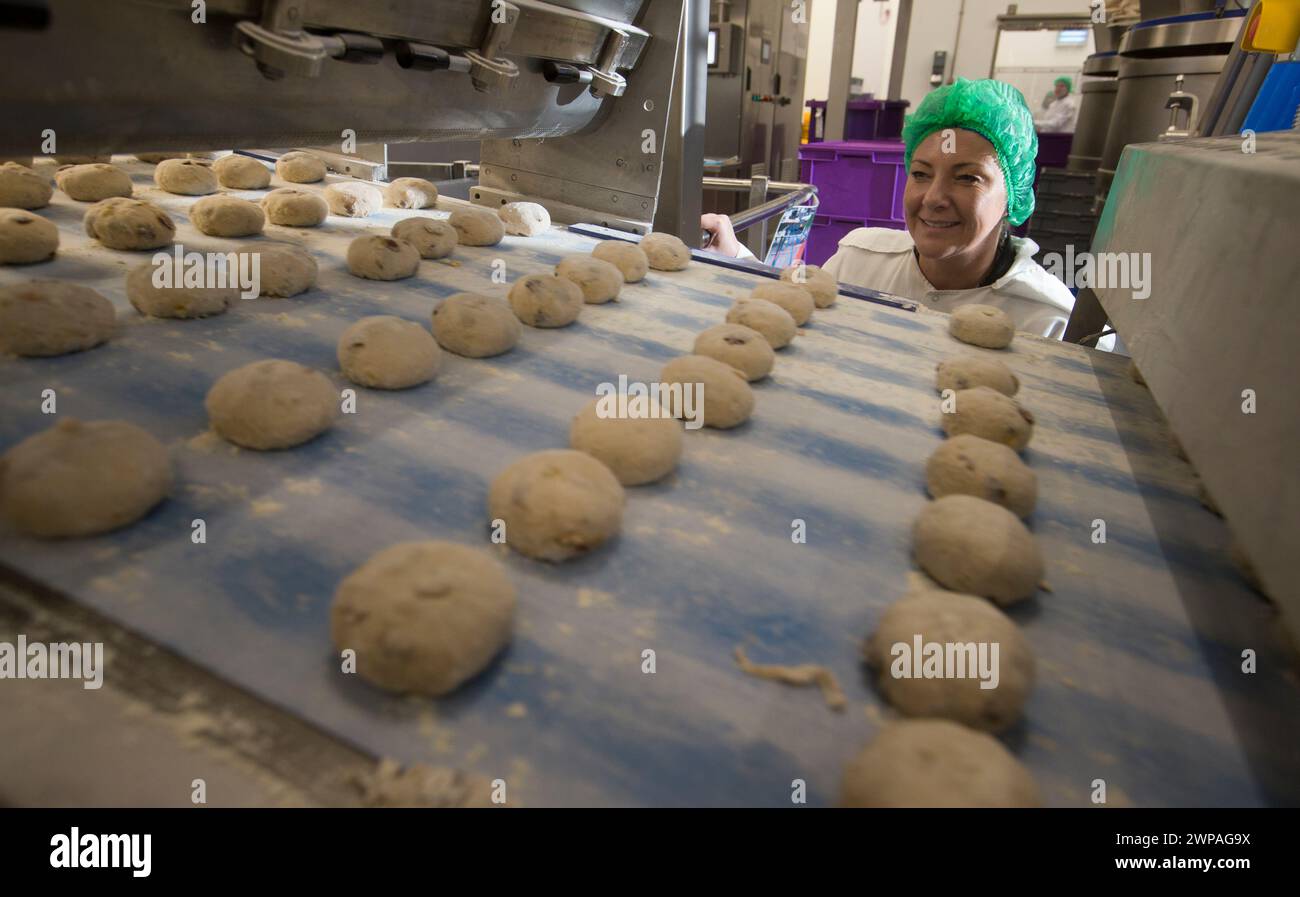 23/03/16 ***FILE PHOTO*** Hot cross buns being made for M&S at ...