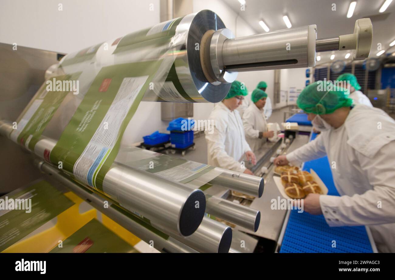 23/03/16 ***FILE PHOTO*** Hot cross buns being made for M&S at ...