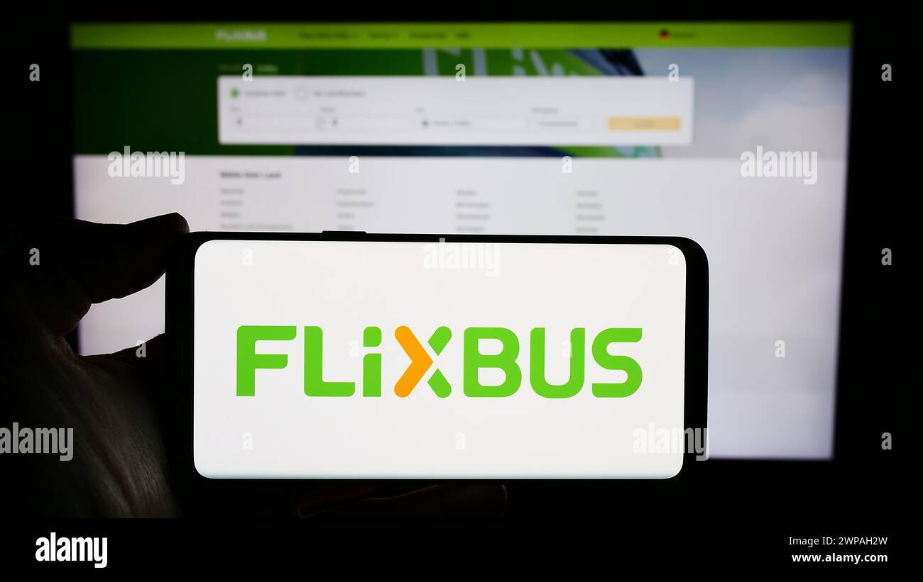 Flixbus logo hi-res stock photography and images - Alamy