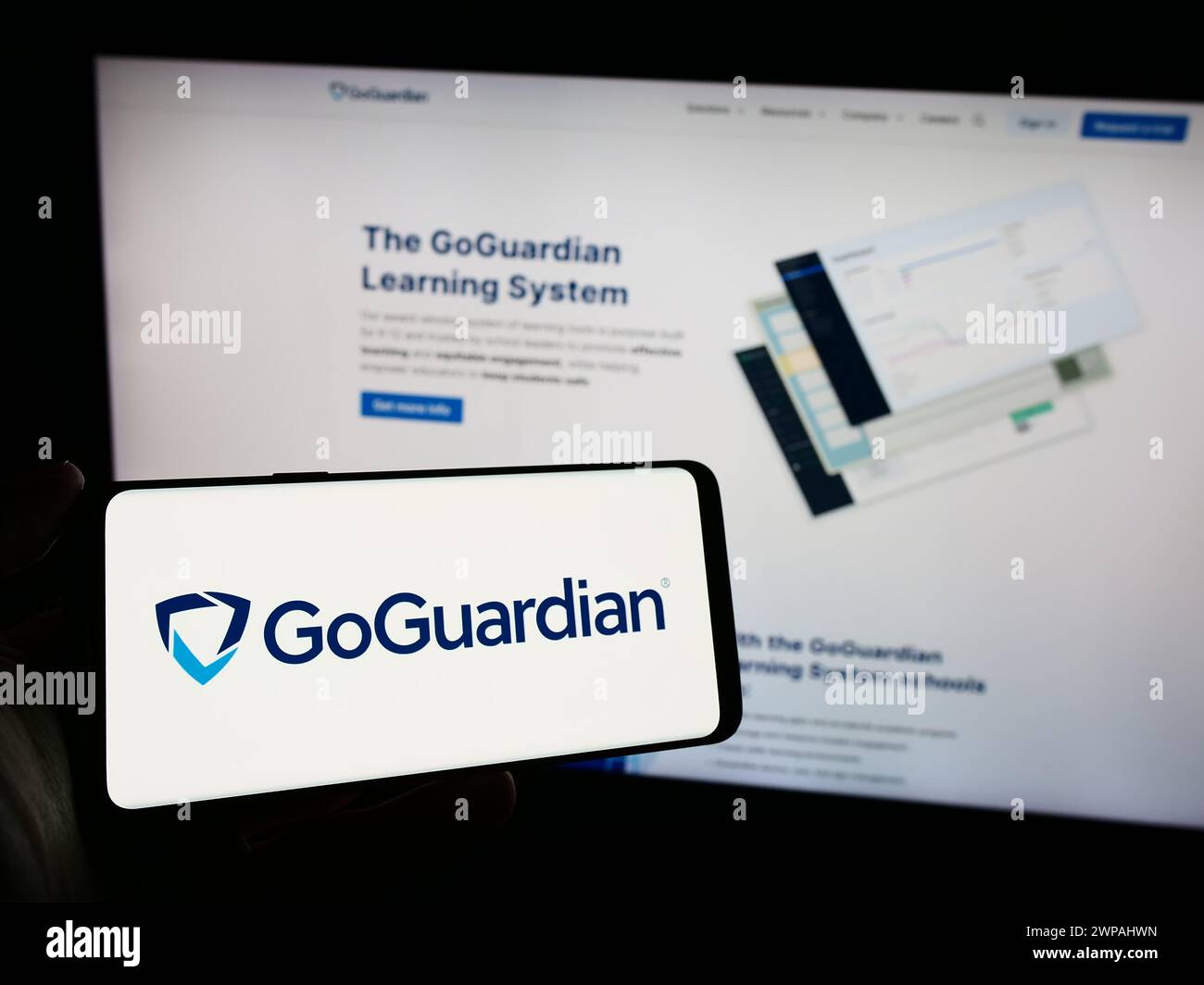 Goguardian logo hi-res stock photography and images - Alamy