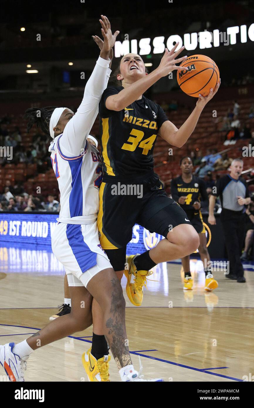 GREENVILLE, SC - MARCH 06: Missouri Tigers forward Hannah Linthacum (34 ...