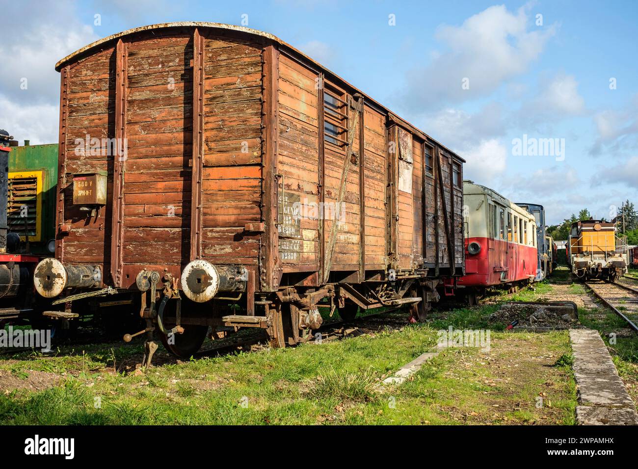 The old train museum of Pacy-sur-Eure | Le musee des trains anciens a ...