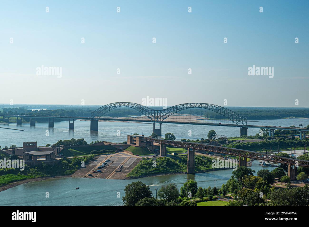 The famous M bridge over the Mississippi River in Memphis, Tennessee ...