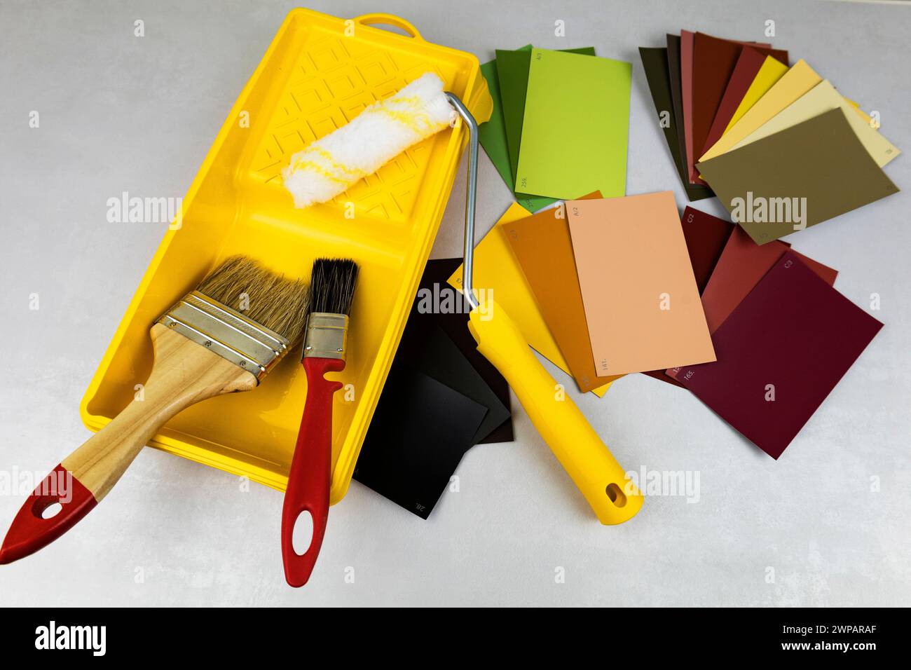 Brushes and chart hi-res stock photography and images - Alamy