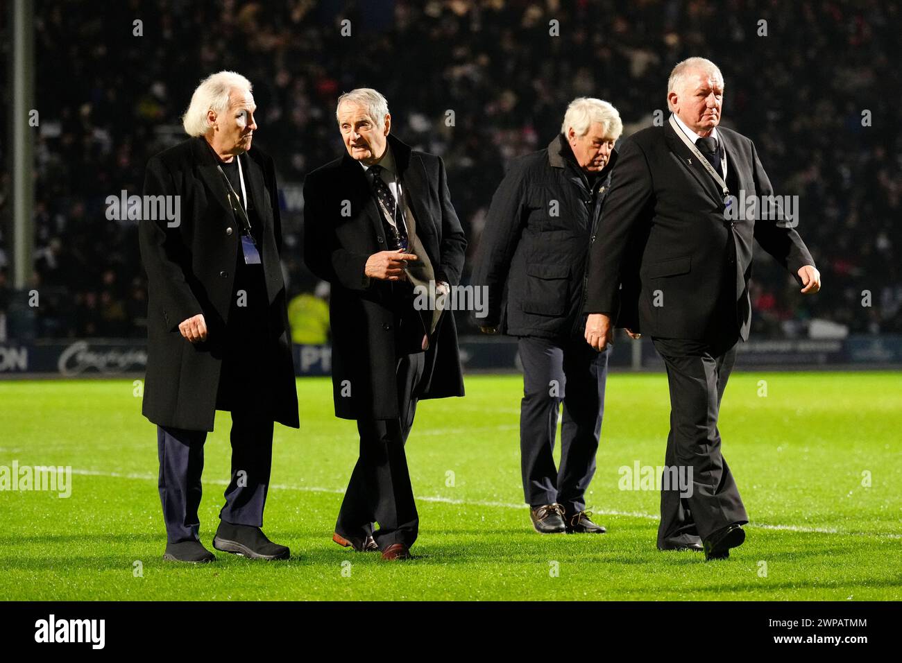 Former Queens Park Rangers player and manager Gerry Francis (left ...