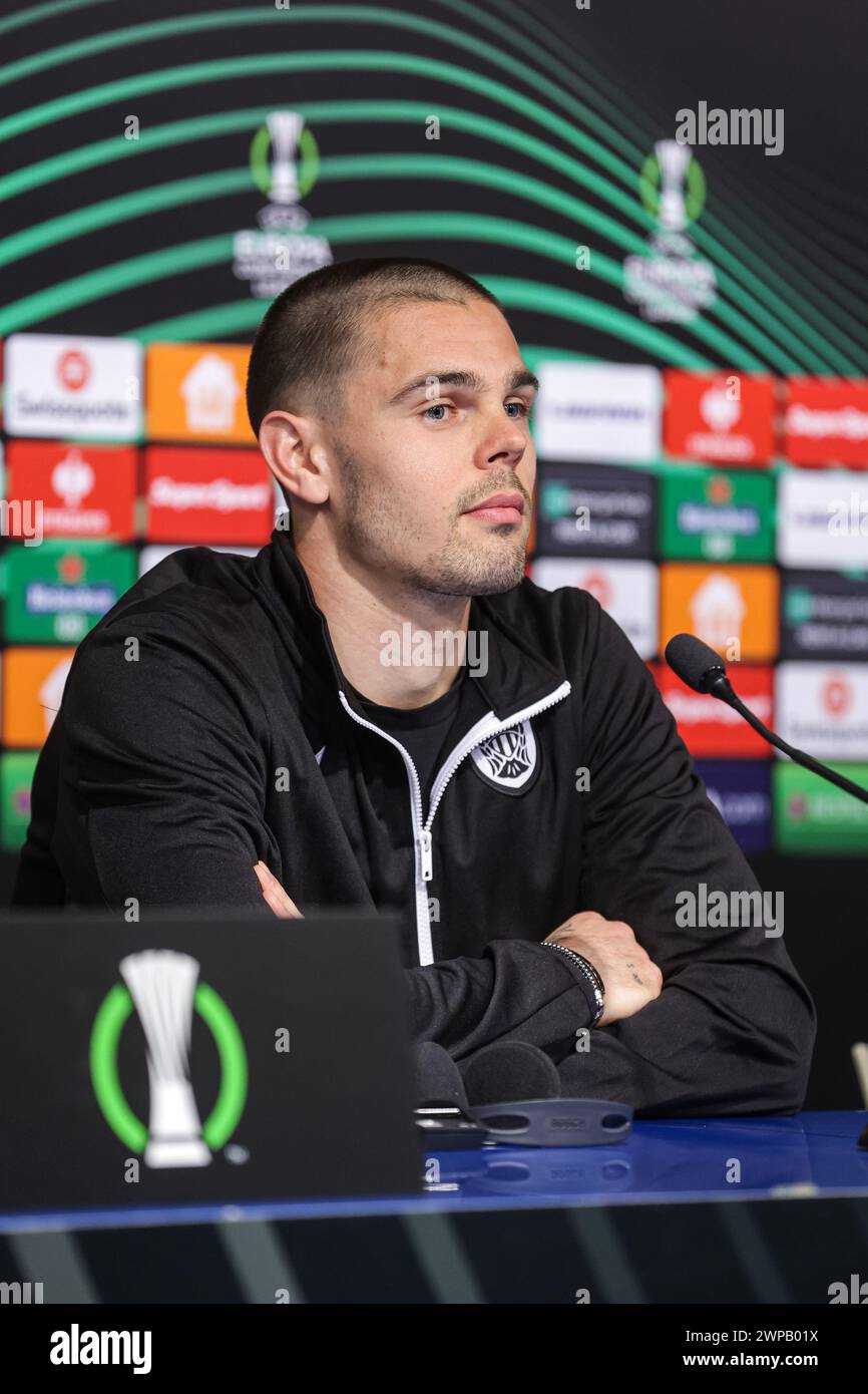 Zagreb, Croatia. 06th Mar, 2024. Dominik Kotarski of PAOK speaks at ...