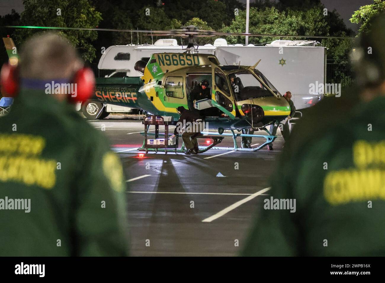 Lasd helicopter hi-res stock photography and images - Alamy