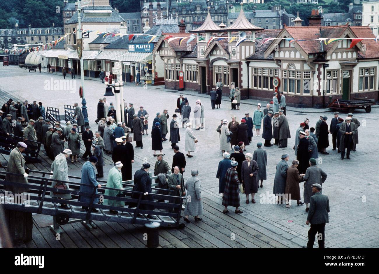 Rothesay pier hi-res stock photography and images - Alamy