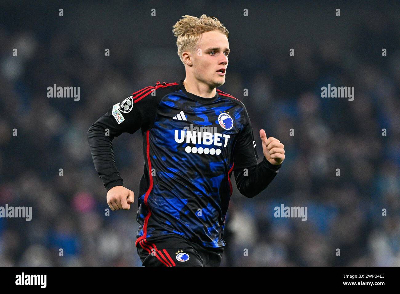 Victor froholdt hi-res stock photography and images - Alamy