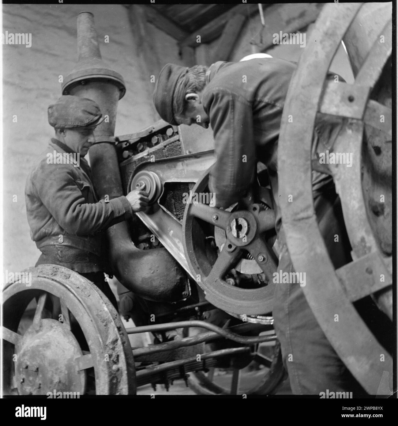 Mechanics at the State Fire Service in Karsk Pyrzycki at the "Ursus ...