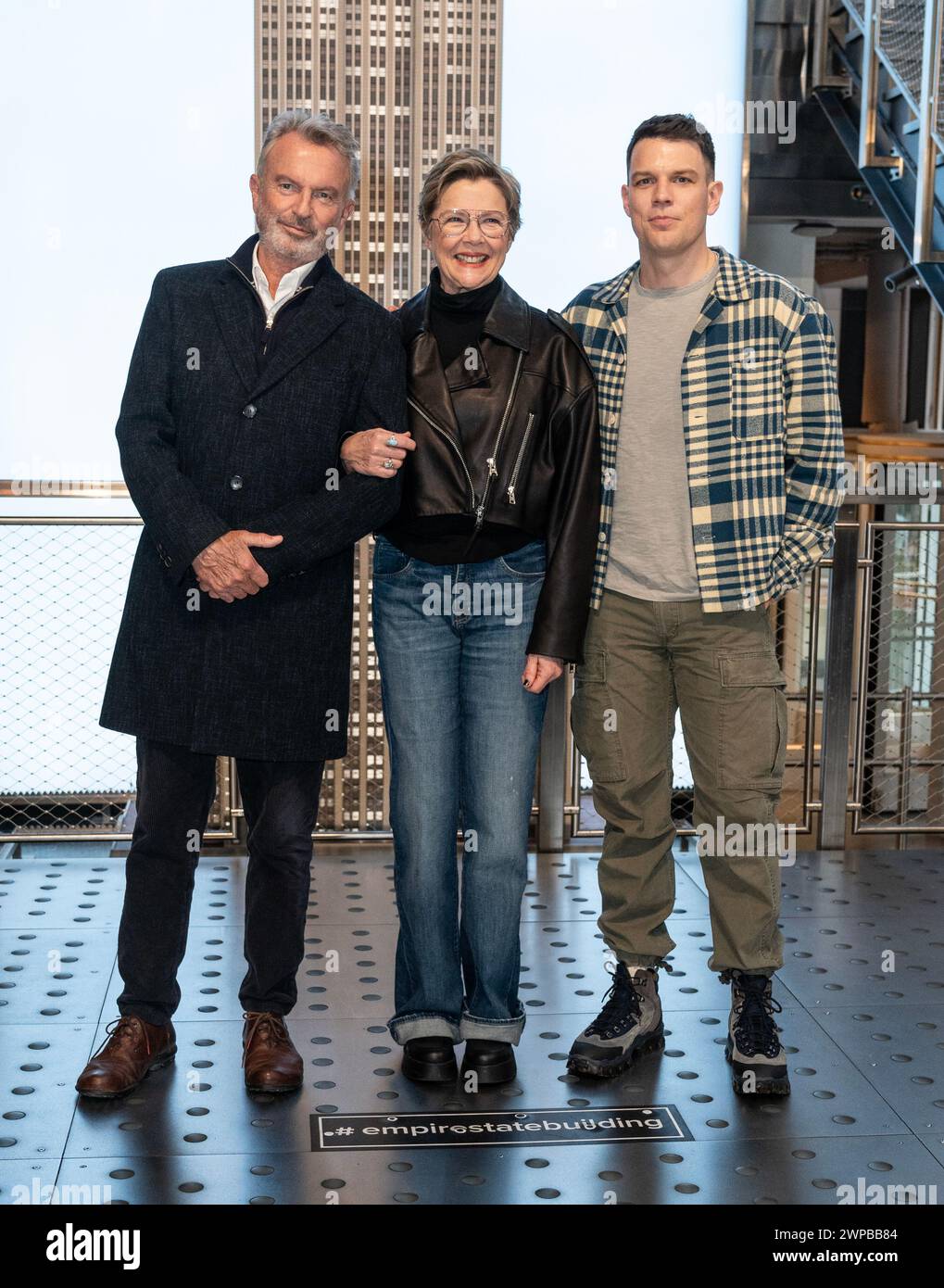 Sam Neill, Annette Bening, Jake Lacy visit Empire State Building in New ...