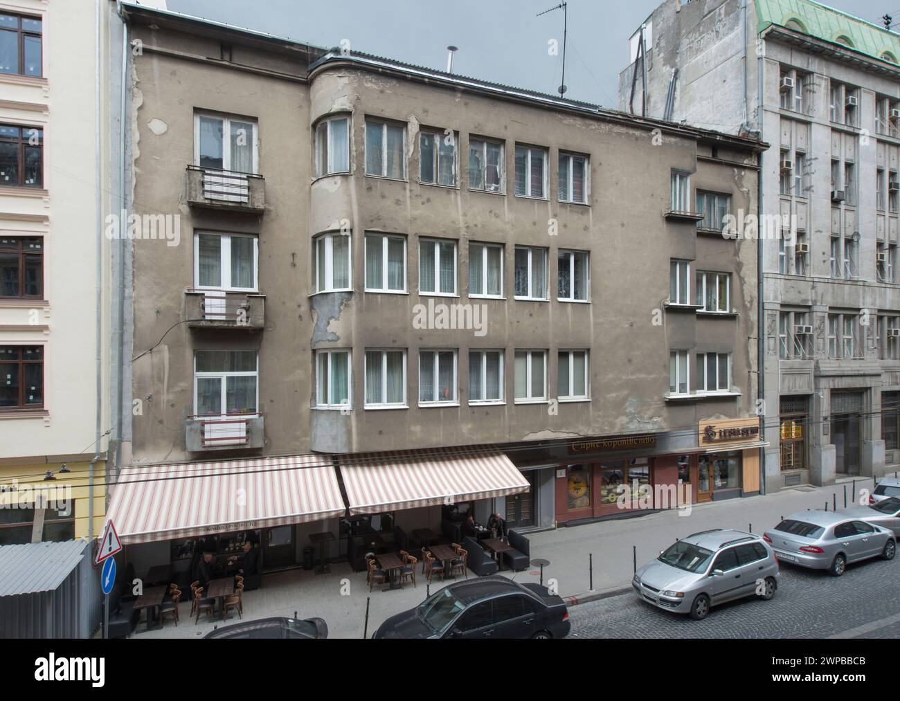 Tenement for the leon silberstein foundation hi-res stock photography ...