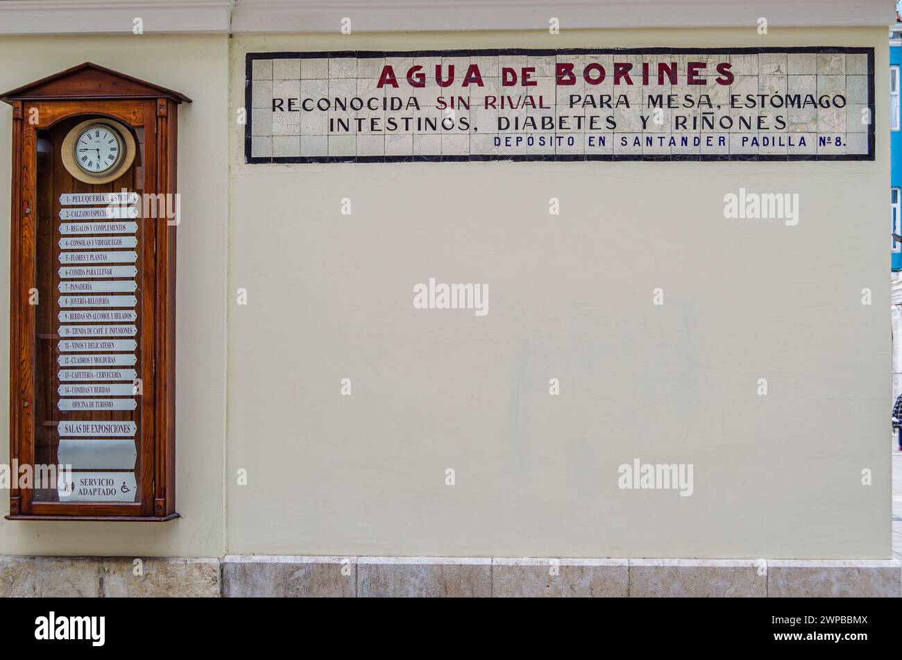 Logo de agua hi-res stock photography and images - Alamy