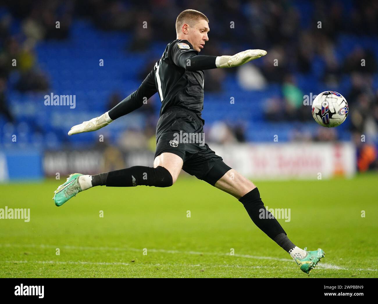 Cardiff city goalkeeper ethan horvath during the sky bet championship ... Cardiff city goalkeeper ethan horvath during the sky bet championship ...