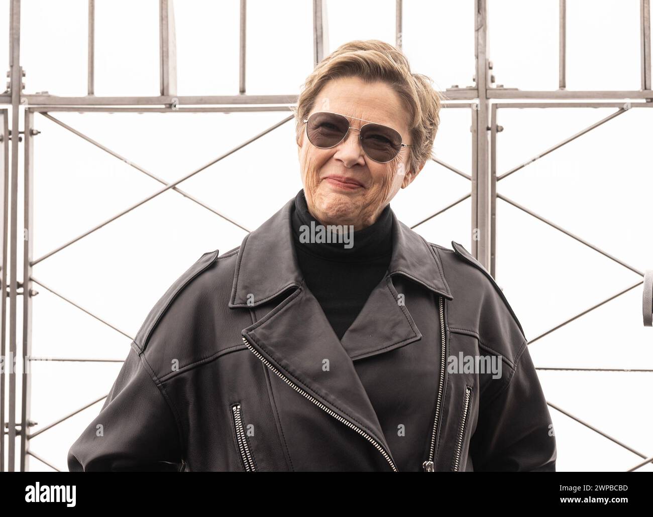 Annette bening 2024 hi-res stock photography and images - Alamy