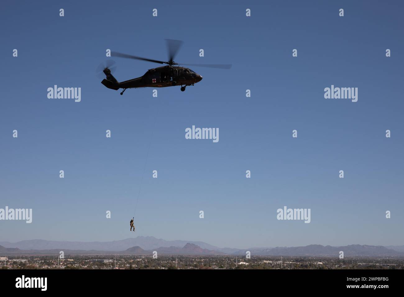 Arizona Army National Guard with the 2-285th Assault Helicopter ...
