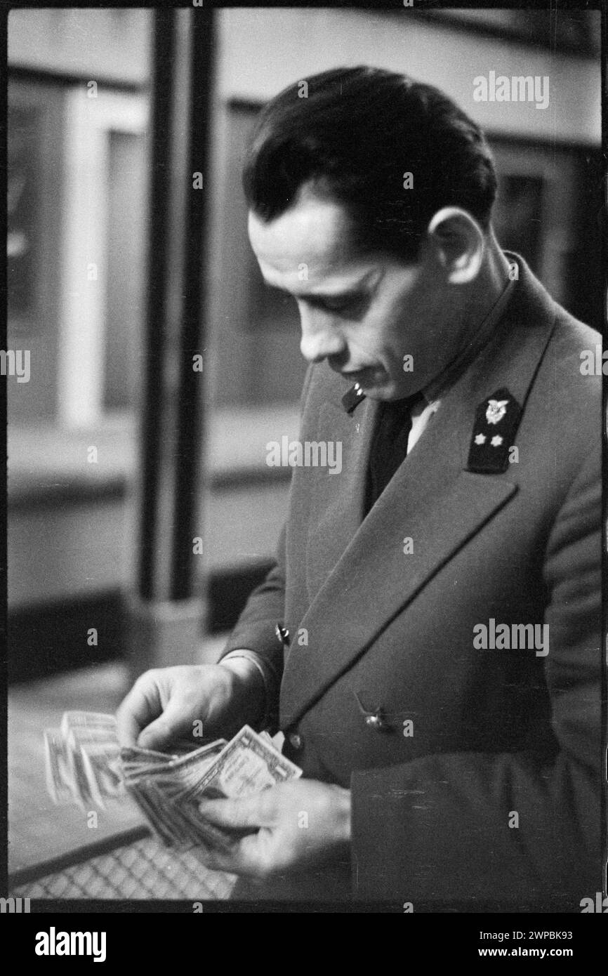 Handling procedure Black and White Stock Photos & Images - Alamy