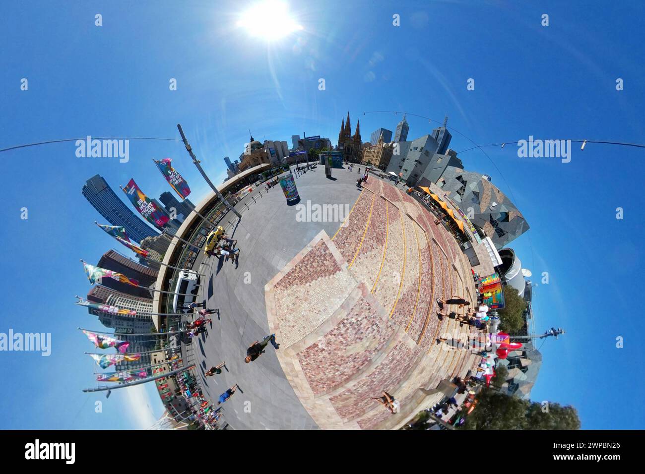 full circle Panorama: Federation Square, Flinders Street, Melbourne, Australia (nur fuer ...