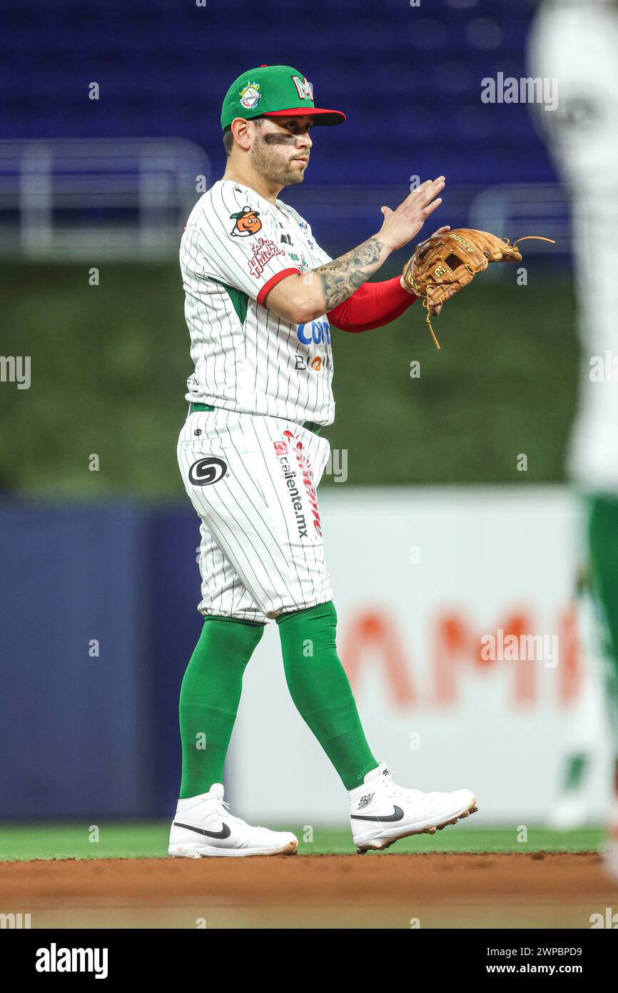 MIAMI, FLORIDA - FEBRUARY 2: Juan Carlos Gamboa of Naranjeros de ...
