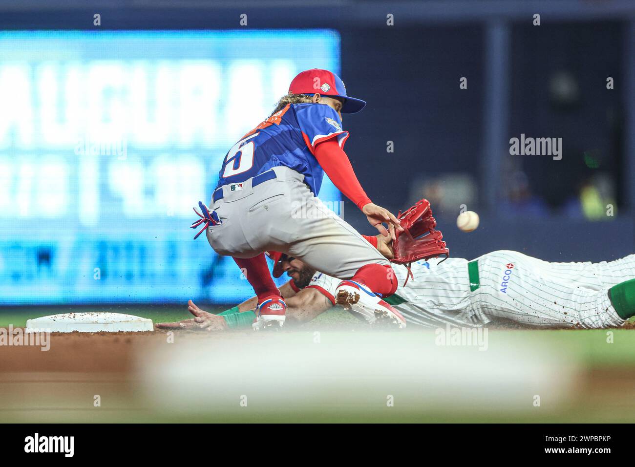 MIAMI, FLORIDA - FEBRUARY 2: Agustin Murillo of Naranjeros de ...