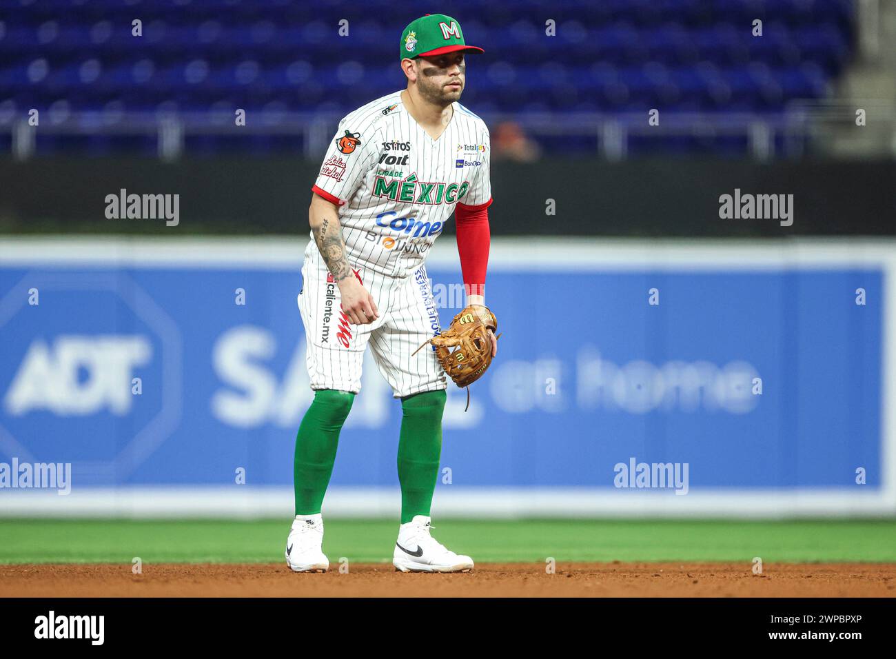 MIAMI, FLORIDA - FEBRUARY 2: Juan Carlos Gamboa of Naranjeros de ...