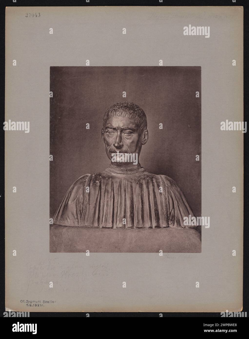 Paris. Louvre - Benedetto da Maiano (1442-1497), Filippo Strozzi bust ...