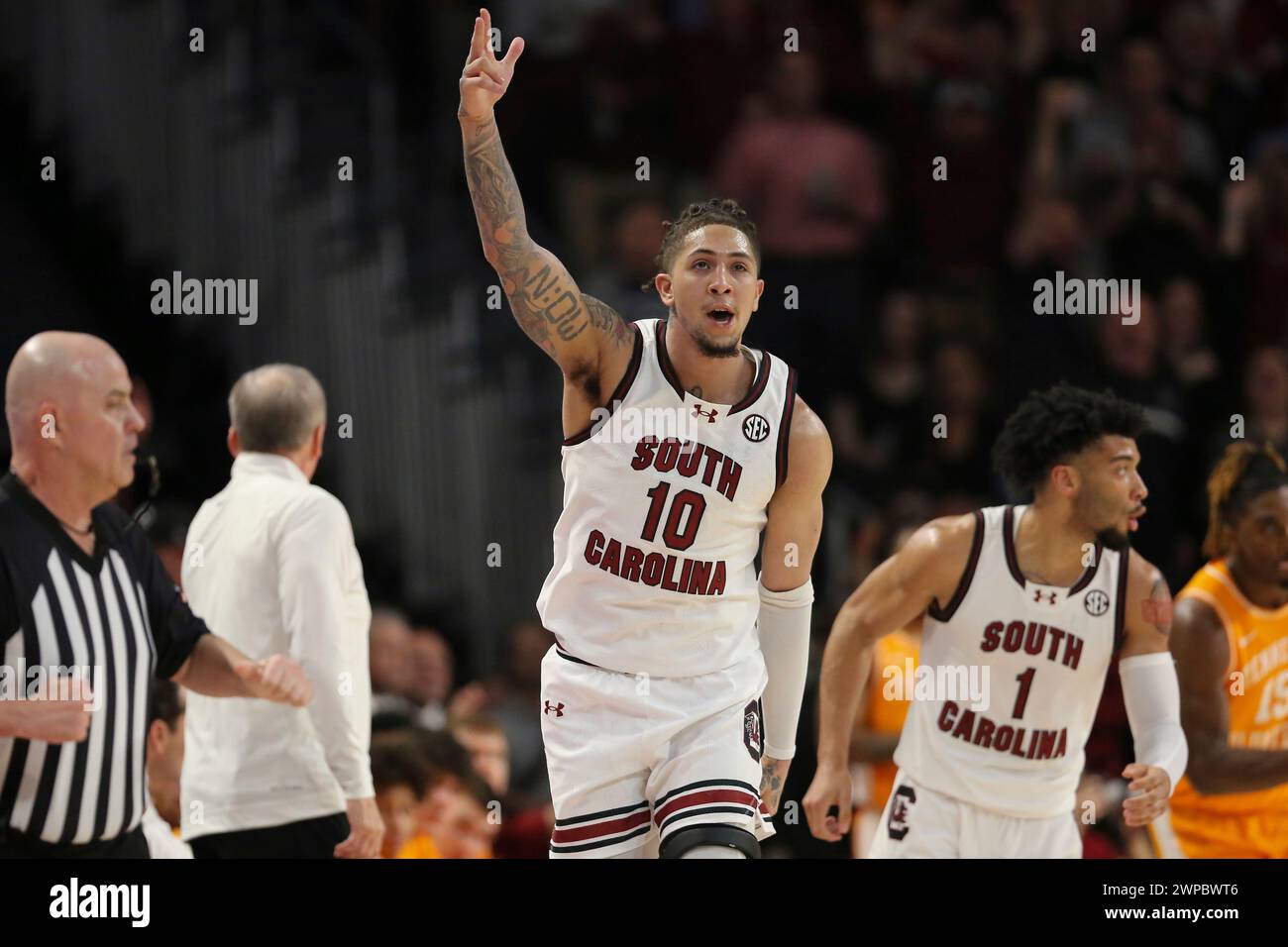 South Carolina guard Myles Stute (10) celebrates a 3-point basket ...