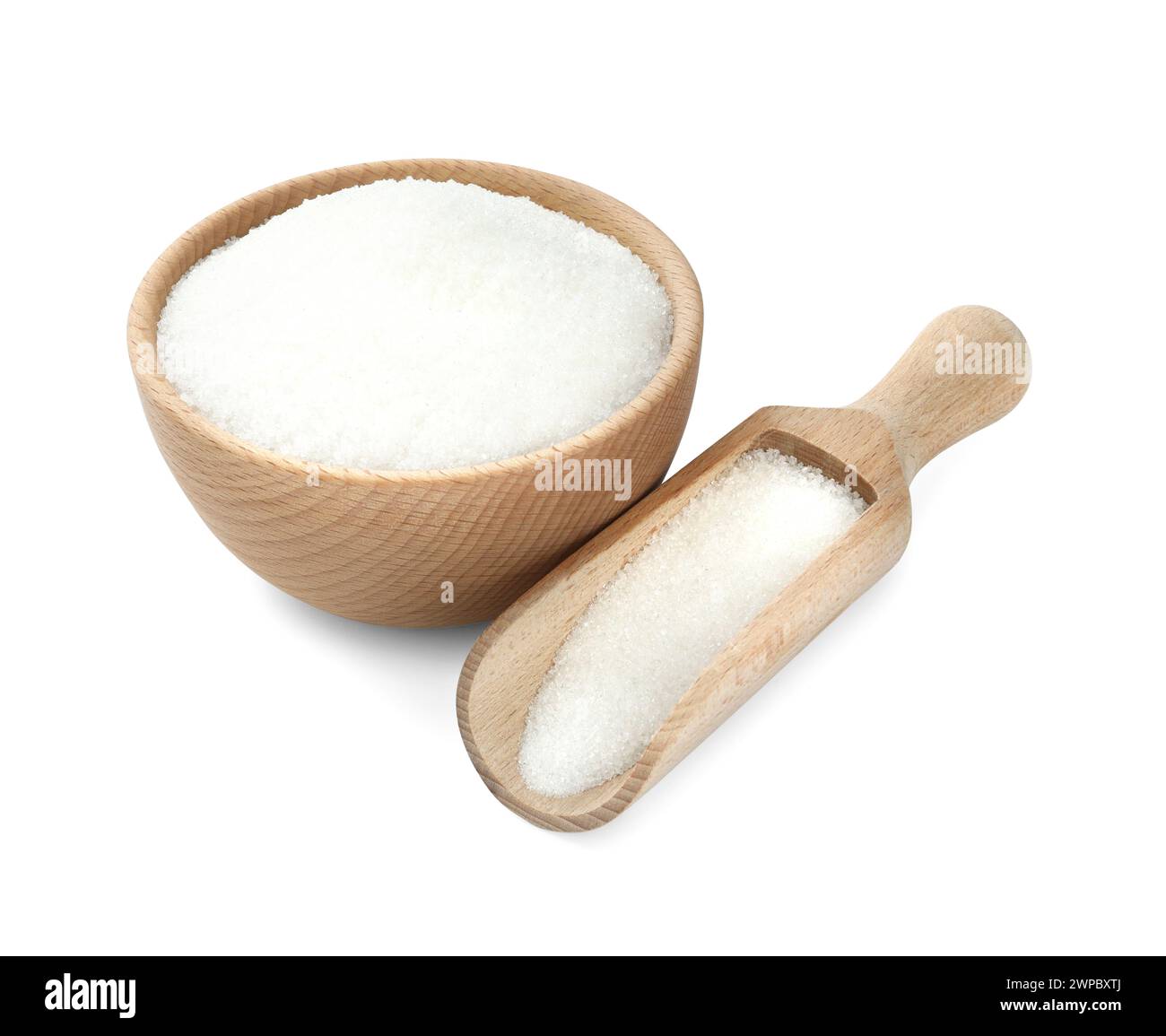 Granulated sugar in bowl and scoop isolated on white Stock Photo - Alamy