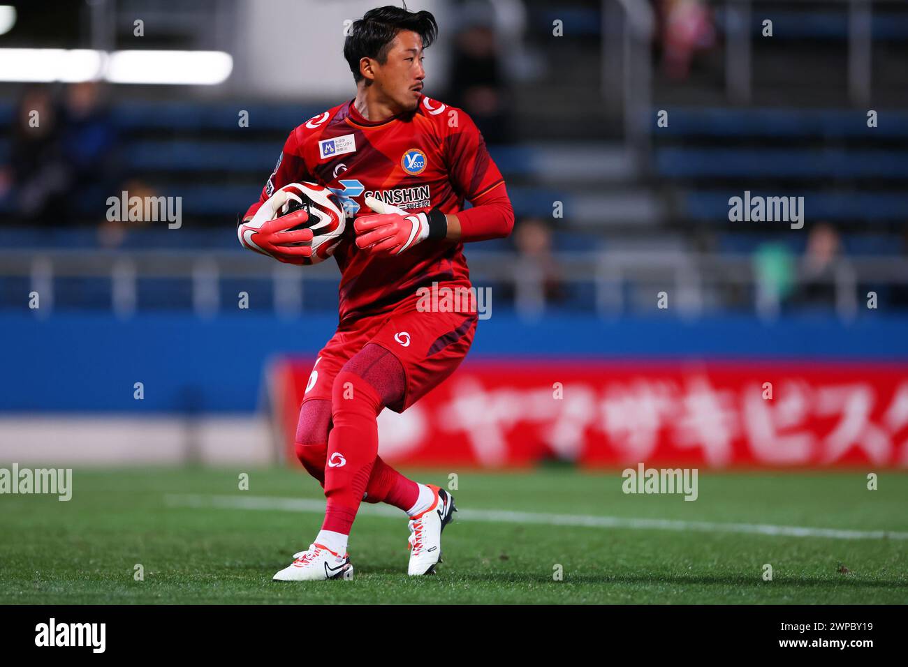 NHK Spring Mitsuzawa Football Stadium, Kanagawa, Japan. 6th Mar, 2024. Jun Kodama (Y.S.C.C ...
