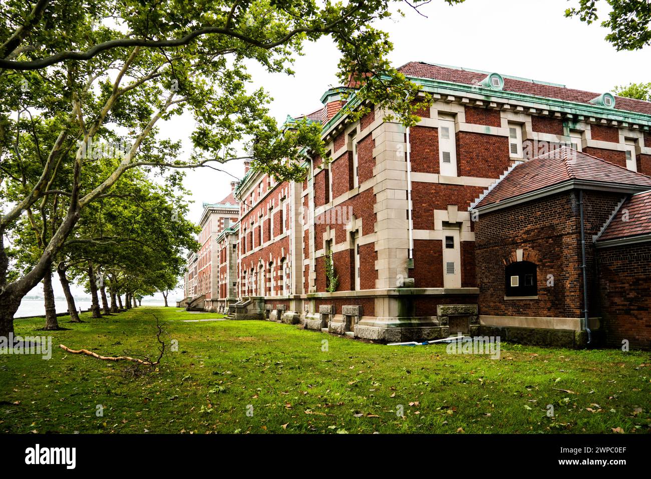 Ellis island hospital hi-res stock photography and images - Alamy