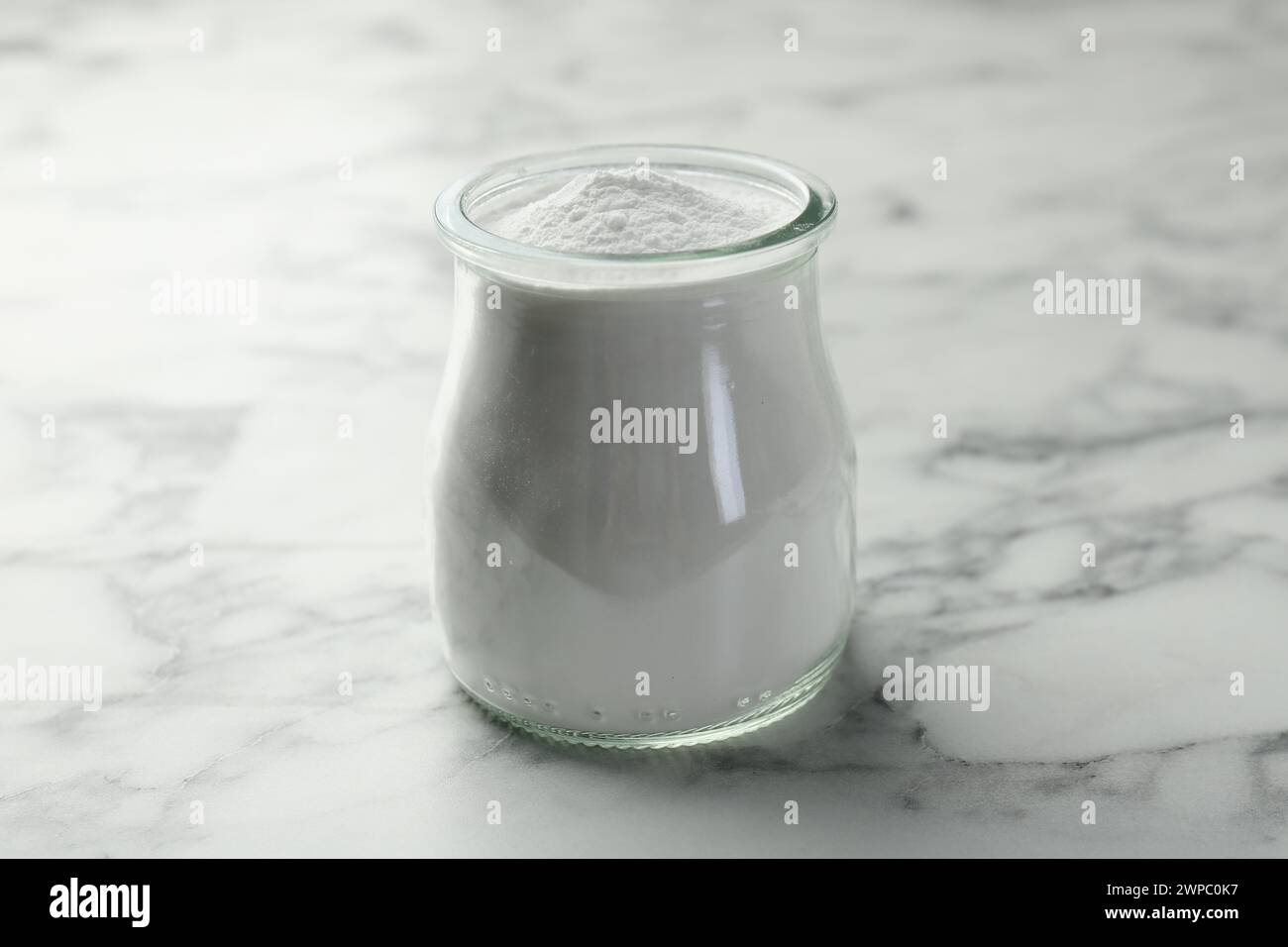 Pure white marble hi-res stock photography and images - Alamy